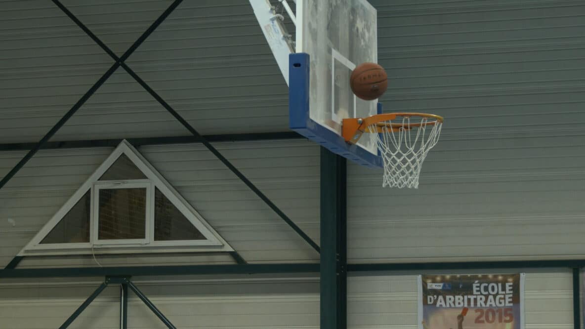 Le basket de retour à Stiring-Wendel - TV8 Moselle-Est